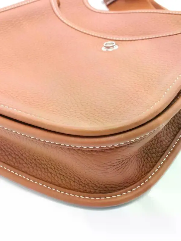 Hermès 2025 23 Evelyne Clemence Leather Shoulder Bag - Brown