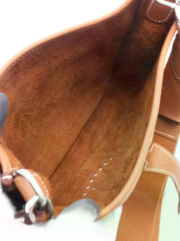 Hermès 2025 23 Evelyne Clemence Leather Shoulder Bag - Brown