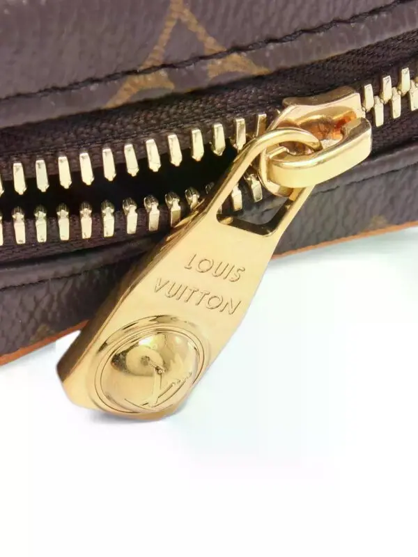 LOUIS VUITTON 2010s Monogram Amazon Shoulder Bag