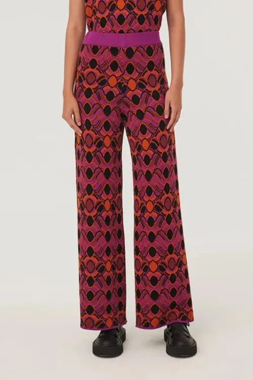 EXQUISE Patterned Knit Trousers