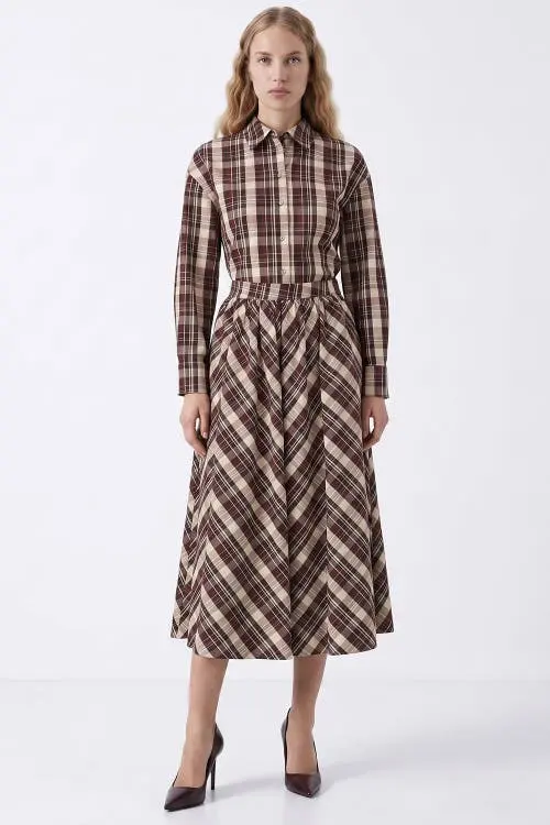 EXQUISE Pleated Midi Skirt With Pockets