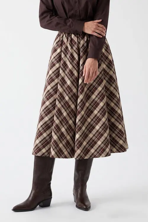 EXQUISE Pleated Midi Skirt With Pockets