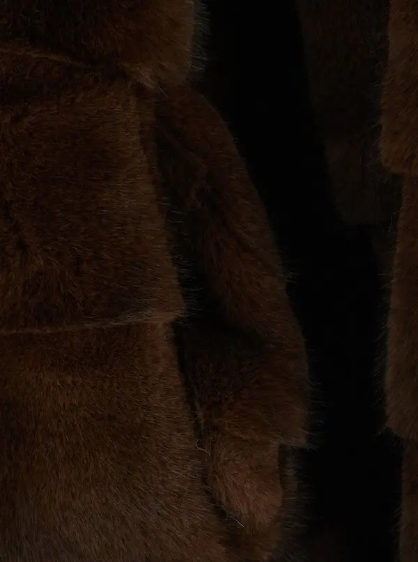 LEPLAIN Shearling With Raised Collar In Eco-fur For