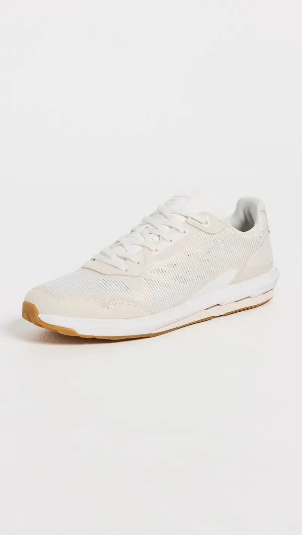 On Cloud Muse Sneakers