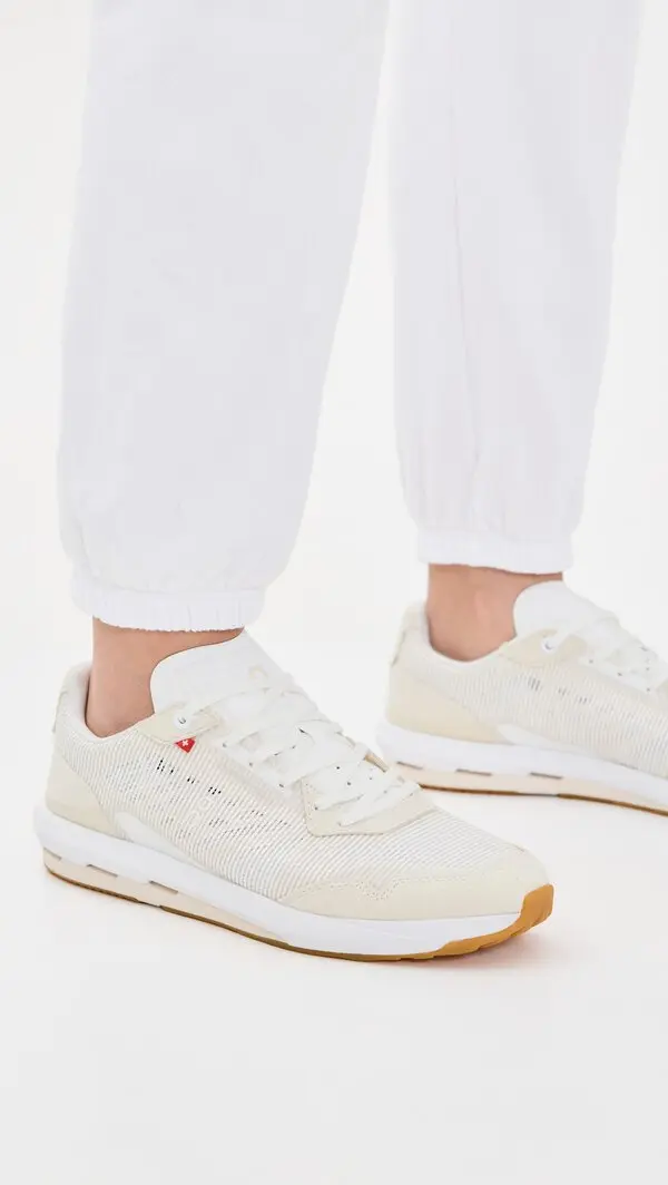 On Cloud Muse Sneakers