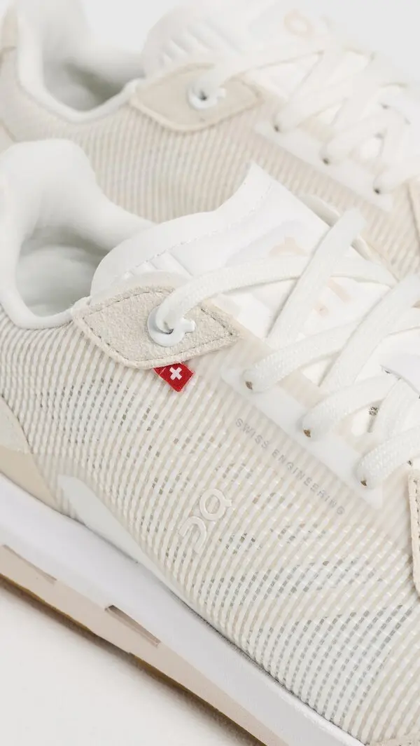 On Cloud Muse Sneakers
