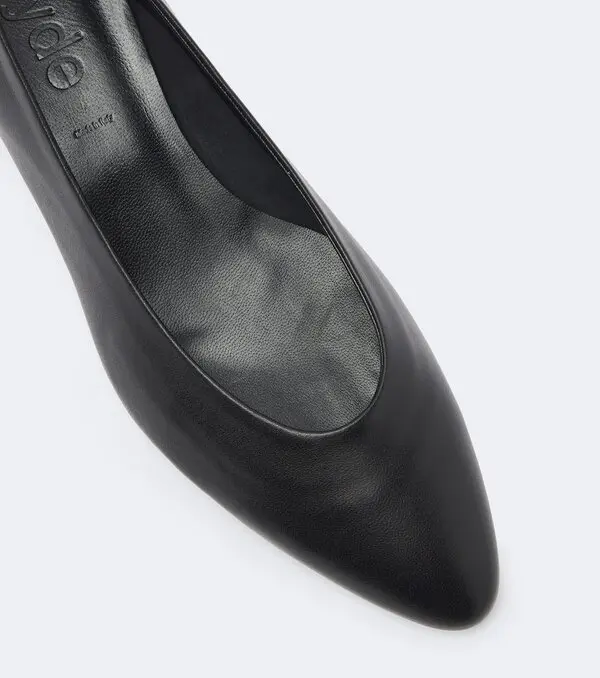 AeydĒ Corinne Leather Pumps