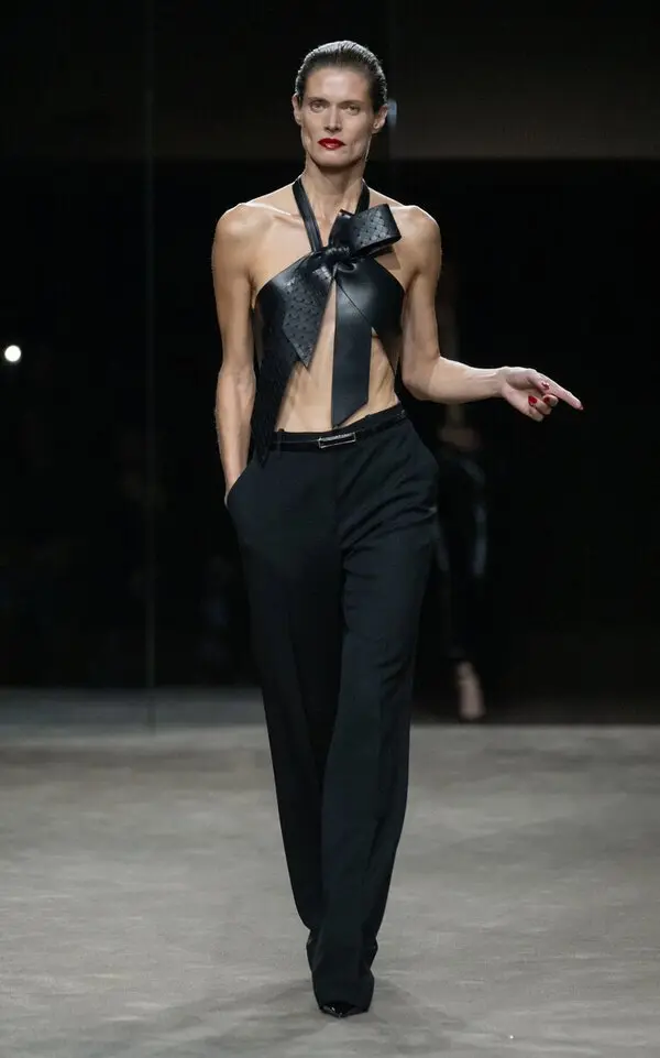 TOM FORD Soft Nappa Lambskin Sculptural Bow Fragment Top