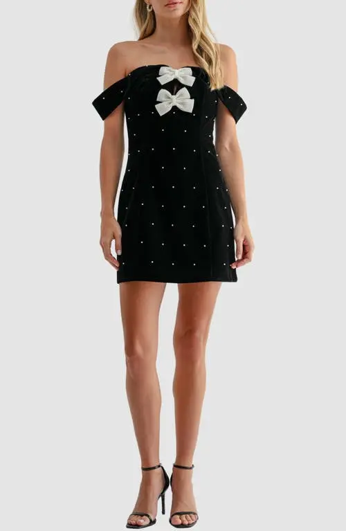 ALL IN FAVOR Off The Shoulder Velvet Faux Pearl Embellished Minidress - Black