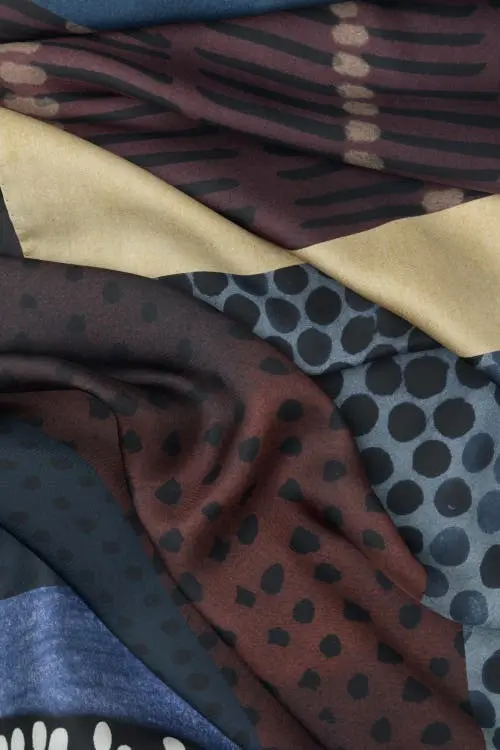 ELIZABETTA Elisalong Silk Scarf