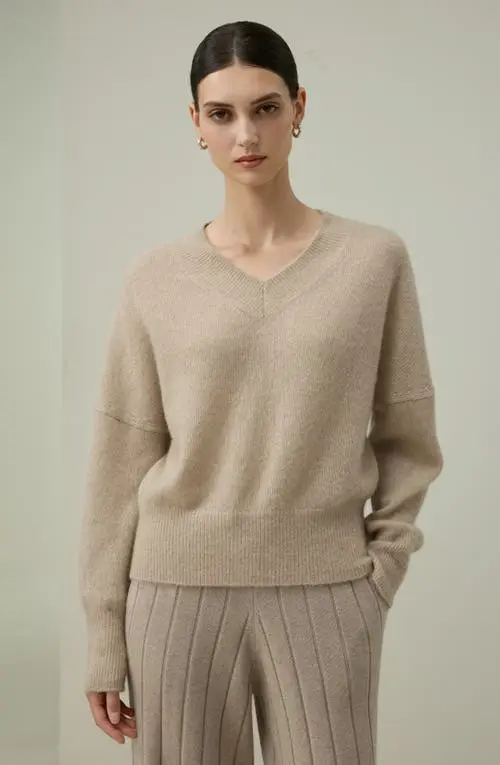 Lilysilk Lurex-silk-cashmere V-neck Sweater - Camel