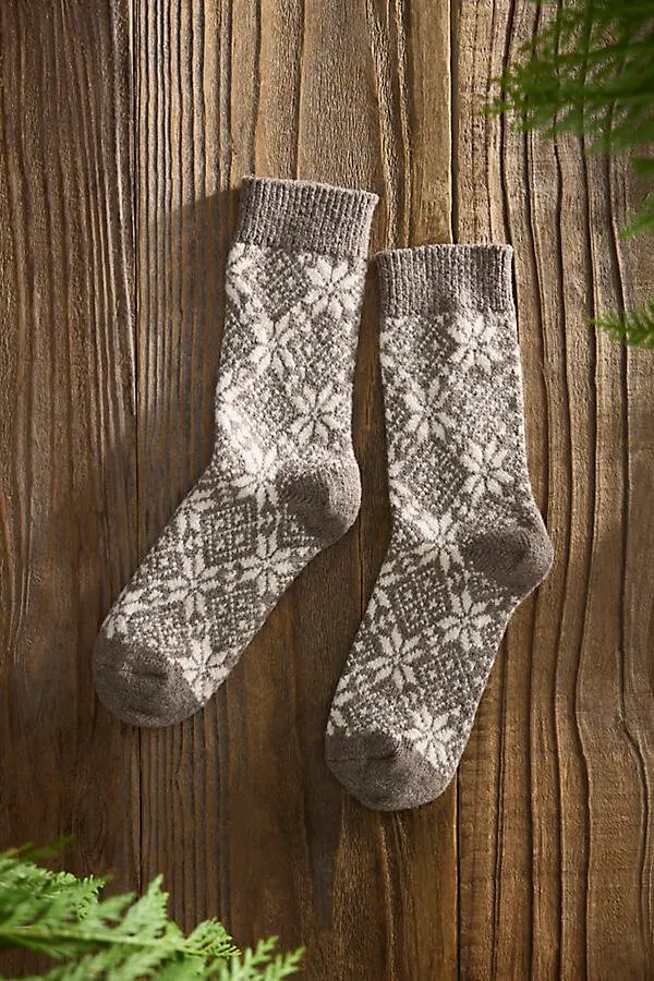 TERRAIN Snowflake Cozy Crew Socks