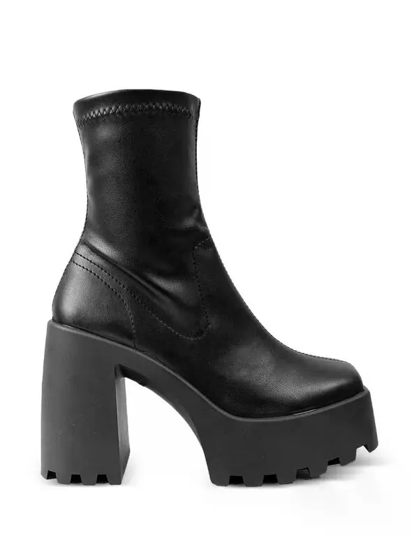 ALTERCORE Agnes Ankle Boots