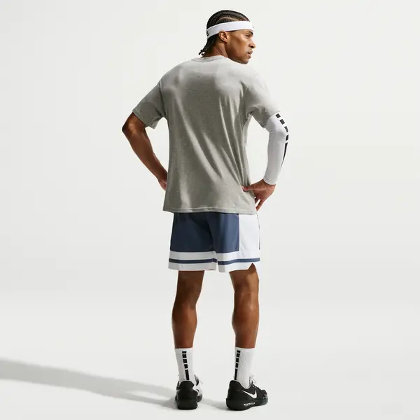 Nike Basketball T-shirt