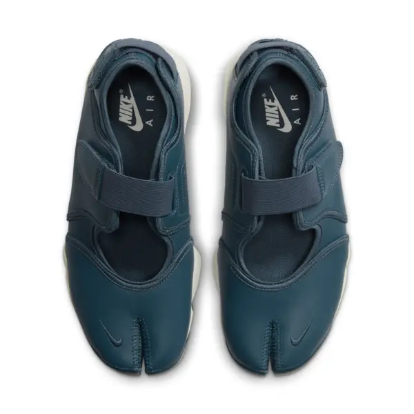 Nike Air Rift Shoes