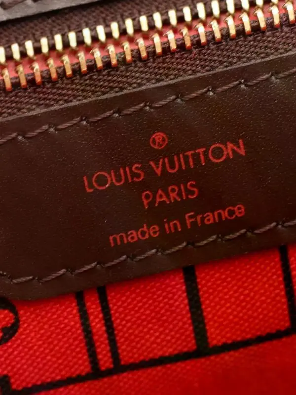 LOUIS VUITTON 2012 Mm Neverfull Damier Ebene Tote Bag - Brown
