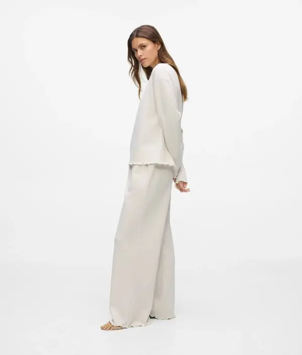 Karl Lagerfeld Long-sleeved Waffle Pajama Set