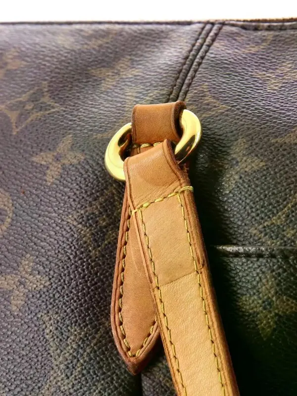 LOUIS VUITTON Totally Handbag Monogram Canvas Mm Shoulder Bag