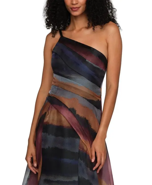KAY UNGER Daniela Gown