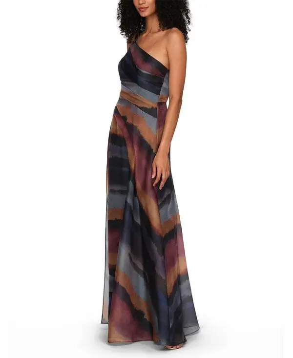 KAY UNGER Daniela Gown