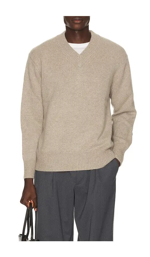 Soft Goat V Neck Sweater In Grey