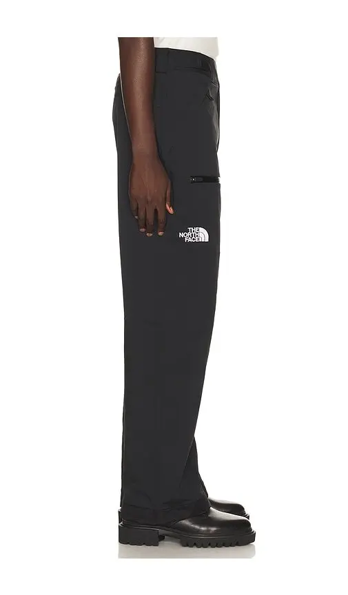 The North Face Chakal Pant In Black