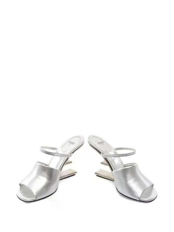Fendi 2000s First Sandals - Silver