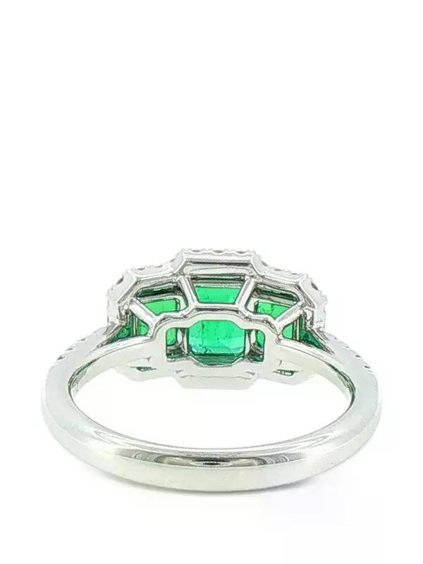 HYT JEWELRY Emerald And Diamond Ring