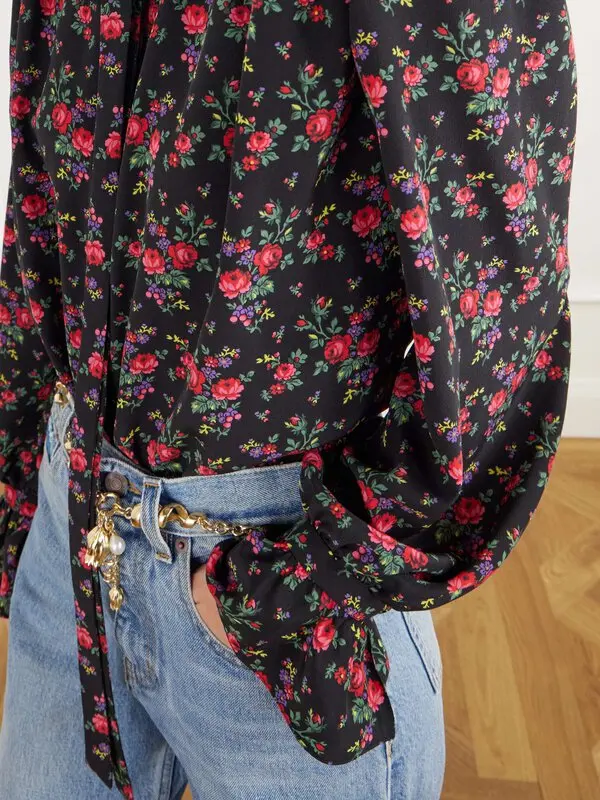 Chloé Ruffled-collar Floral-print Silk Crepe De Chine Blouse