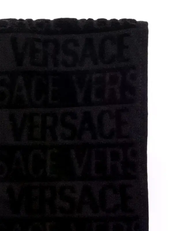 Versace Small I ♡ Baroque Towel - Black