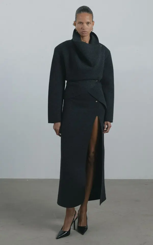 Arakii Exclusive Asymmetric Pin Wool Blazer