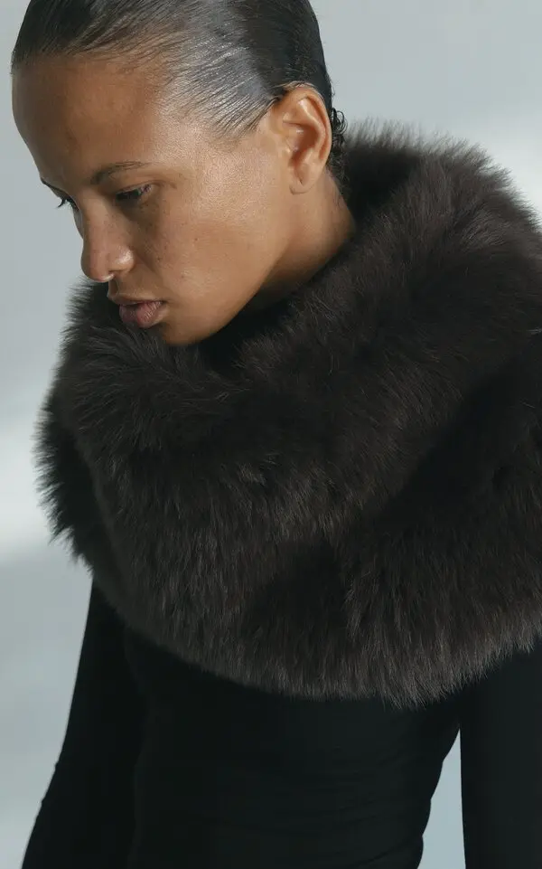 Arakii Exclusive Shearling Tube Leather Scarf