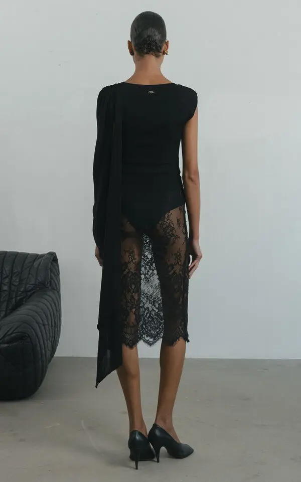 Arakii Exclusive Haze Asymmetric Top