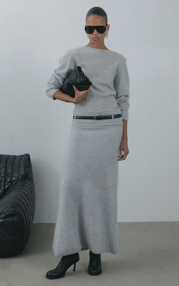 Arakii Exclusive Structured Shoulder Knit Wool-cashmere Top