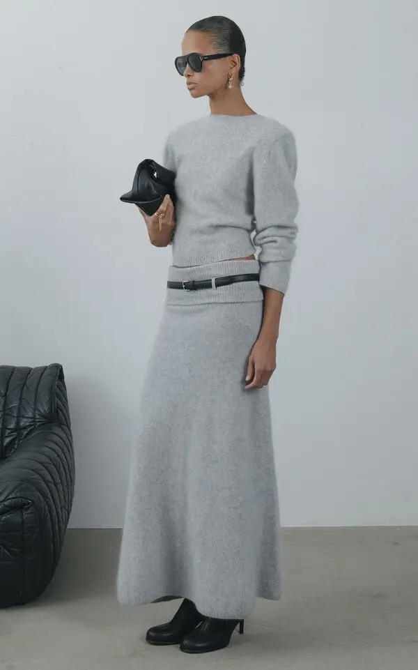 Arakii Exclusive Structured Shoulder Knit Wool-cashmere Top