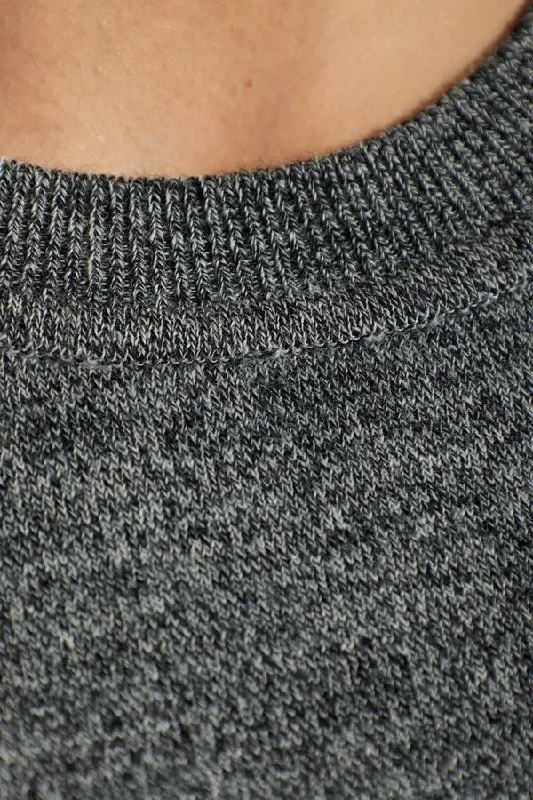 Issey Miyake Round-neck Sweater