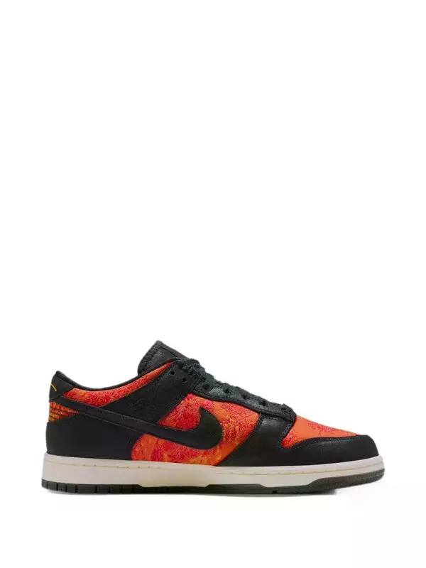 Nike Kobe Dunk Low Protro Sneakers
