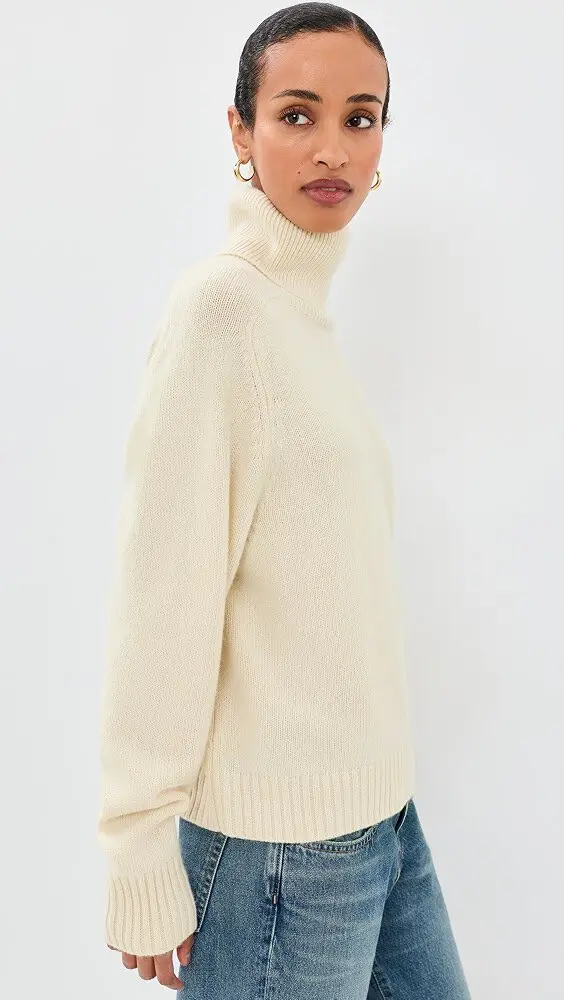 REFORMATION Dove Cashmere Oversized Turtleneck - Yogurt