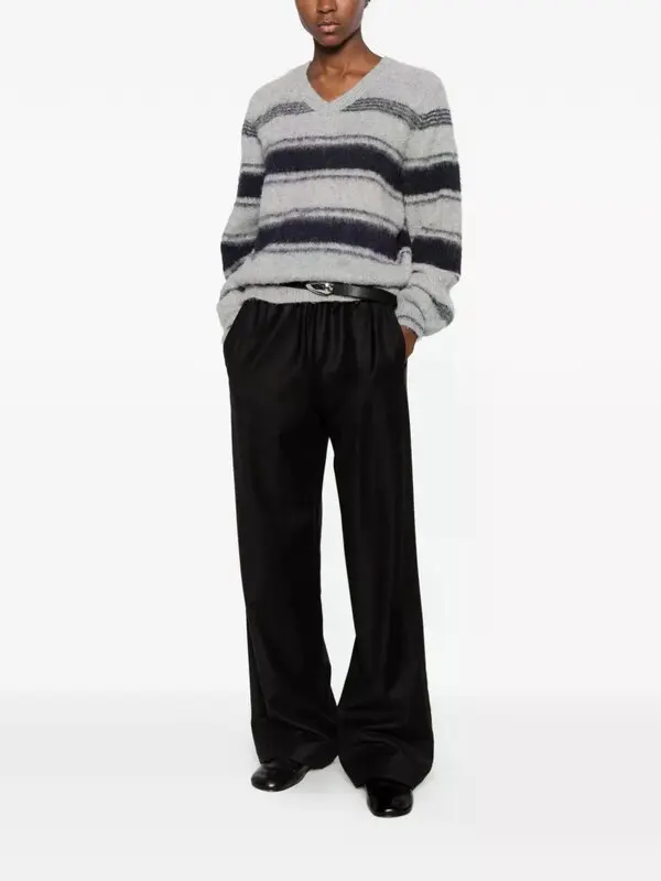 LOW CLASSIC V-neck Sweater