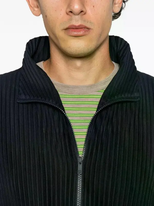 Issey Miyake Pleated Zip-up Cardigan