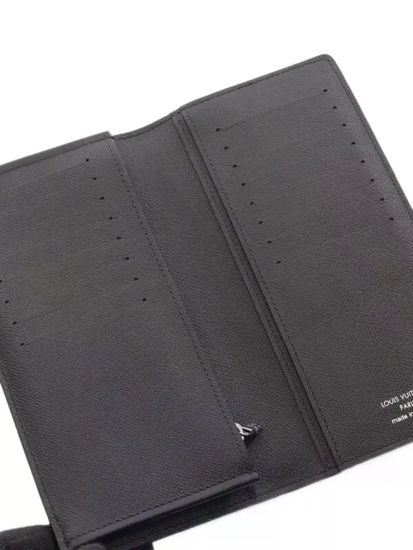 LOUIS VUITTON 2021s Brazza Eclipse Monogram Wallet