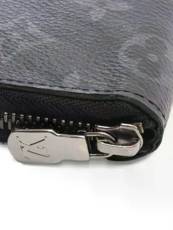 LOUIS VUITTON Monogram Eclipse Zippy Wallet