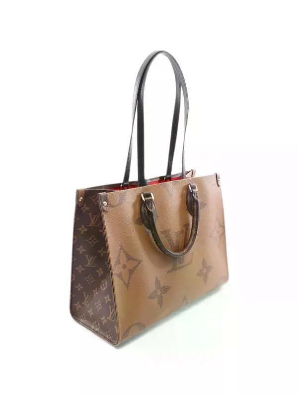 LOUIS VUITTON 2021s Mm Monogram Giant Onthego Tote Bag