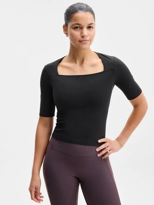 Athleta Transcend Midi Sleeve Tee