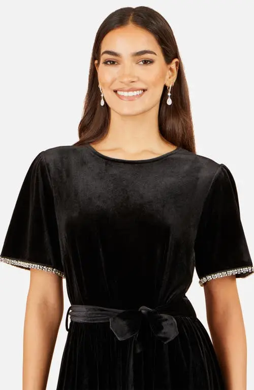 YUMI Velvet Embellished Sleeve Midi Dress
