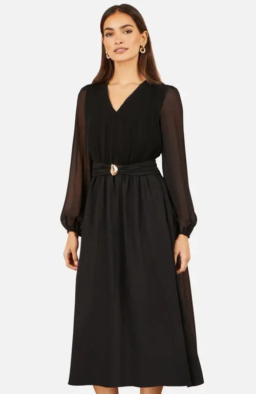 YUMI Pleated Bodice Buckle Waist Midi Dress