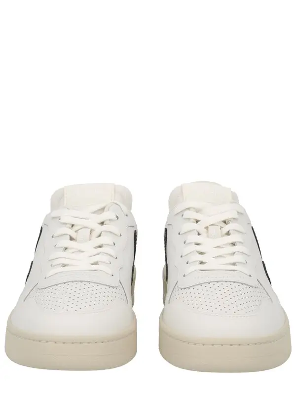 VEJA Sneaker "v-10