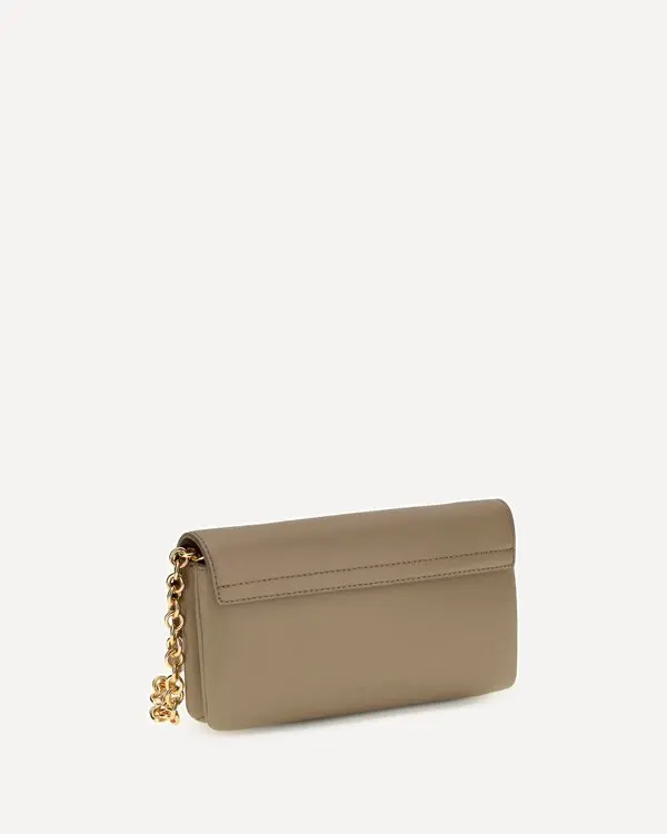 Marc Jacobs Snapshot Chain Wallet