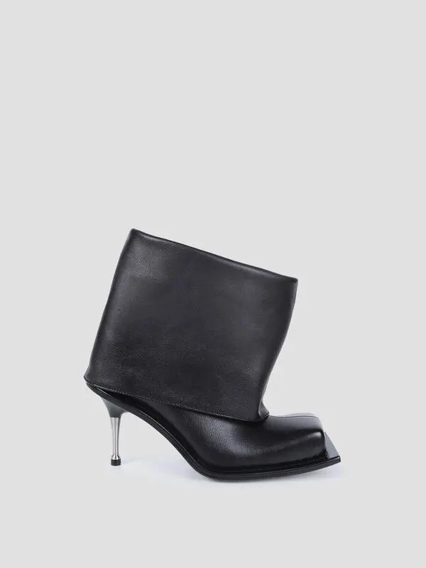 FIDAN NOVRUZOVA Iman Mini Boots In Calf Leather