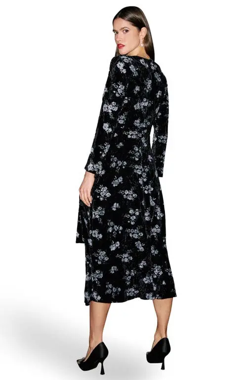 YUMI Floral Velvet Midi Wrap Dress